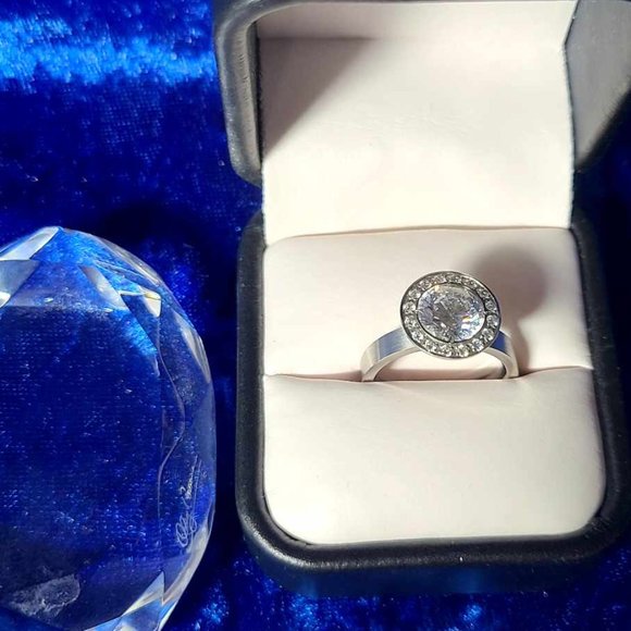 B. Tiff New York | Jewelry | B Tiff New York Ring Rg25 Size 6 | Poshmark